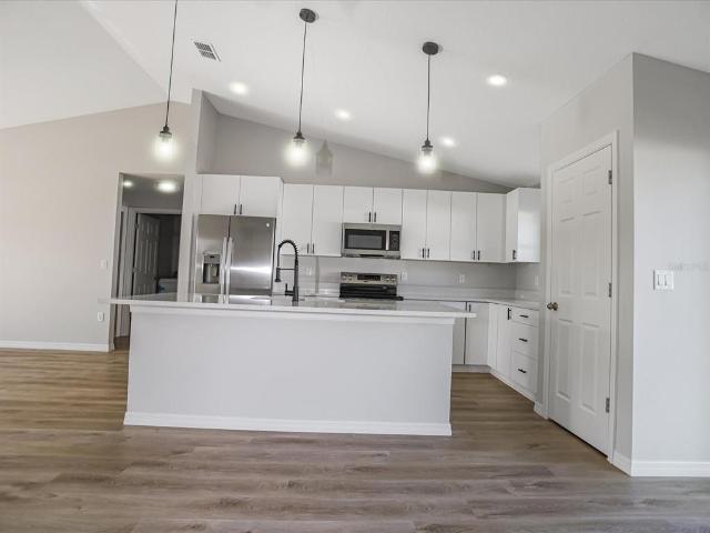 3 BR, 2 BA Apartment 16619 Southwest 31st Circle, Ocala, FL 34473