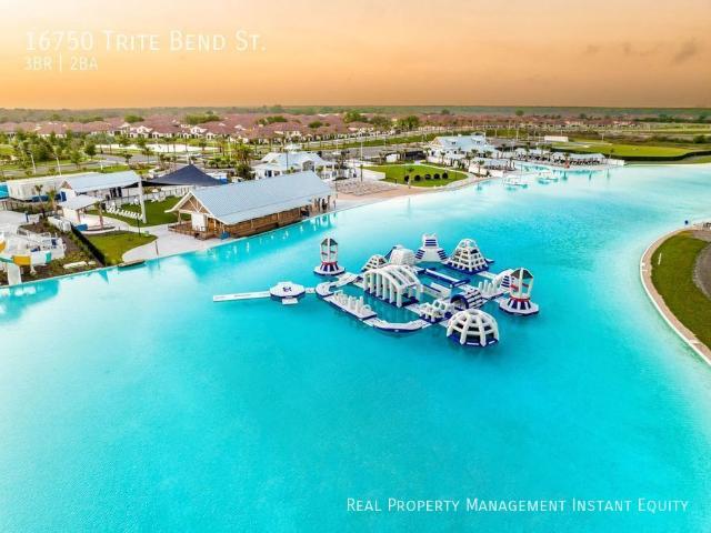 3 BR, 2 BA Apartment 16750 Trite Bend St Wimauma, FL 33598