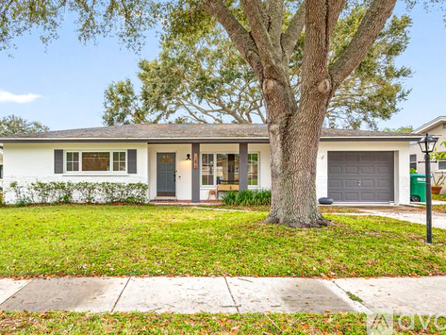 3 BR, 2 BA Apartment 1679 Leisure Dr, Clearwater, FL 33756
