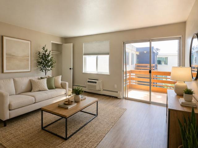 3 BR, 2 BA Apartment 1685 Reed St Lakewood, CO 80214