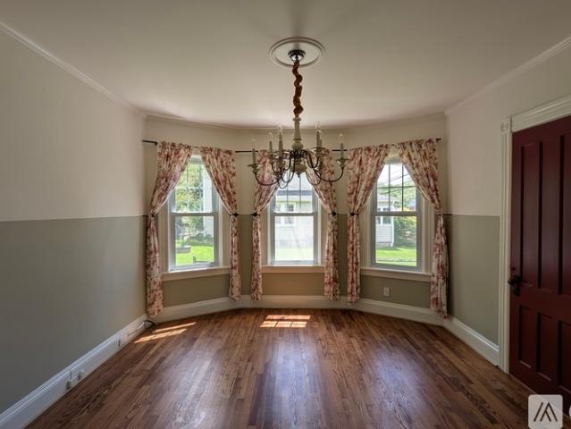 3 BR, 2 BA Apartment 16 Glen Road, Newtown, CT 06482