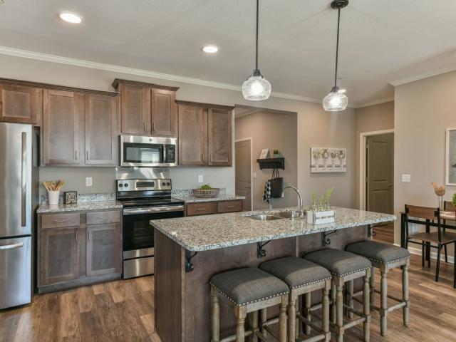 3 BR, 2 BA Apartment 1700 Elkstone Drive, South Unit 15 201, Collierville, TN 38017