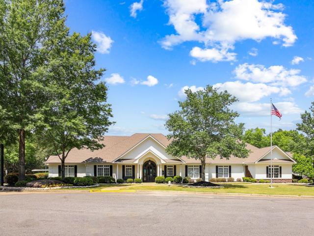 3 BR, 2 BA Apartment 1700 Fountain Court Unit 1306, Columbus, GA 31904