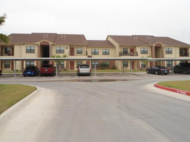 3 BR, 2 BA Apartment 1701 Canyon Circle, Brownsville, TX 78521