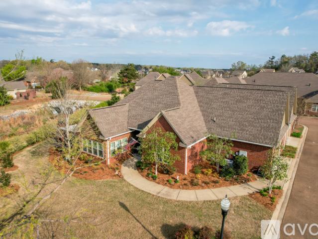 3 BR, 2 BA Apartment 1702 Stonebridge Road, Oxford, MS 38655