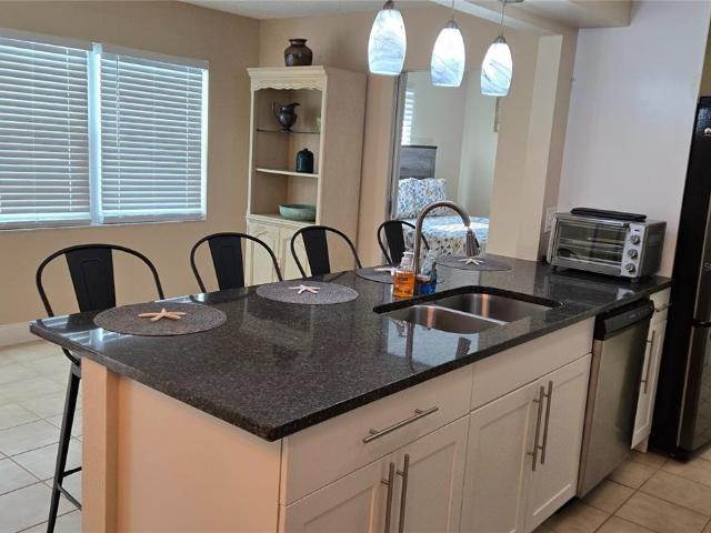 3 BR, 2 BA Apartment 170 Argus Road, Venice, FL 34293