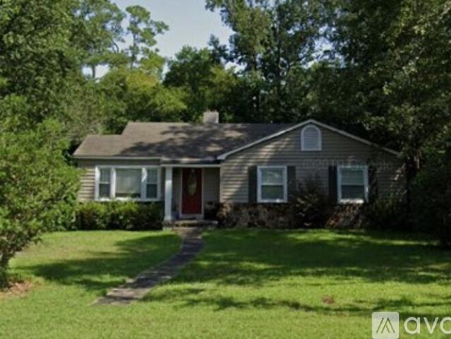 3 BR, 2 BA Apartment 1714 Choctaw St, Dothan, AL 36303