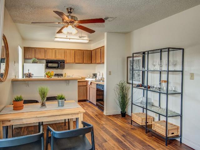 3 BR, 2 BA Apartment 1717 South Dorsey Lane Unit 1050, Tempe, AZ 85281