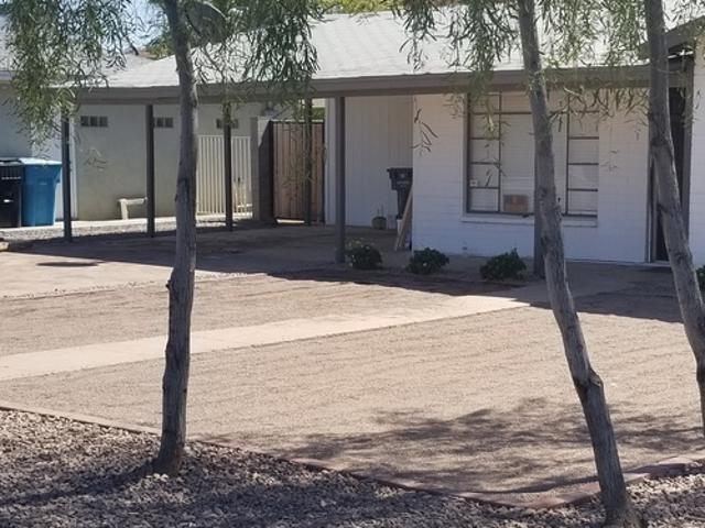 3 BR, 2 BA Apartment 171 West Highland Avenue, Phoenix, AZ 85013