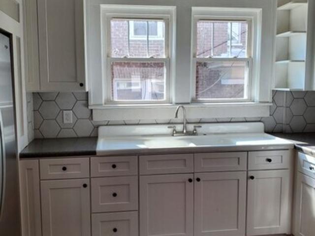 3 BR, 2 BA Apartment 1722 Chapman Ave SW, Roanoke, VA 24016