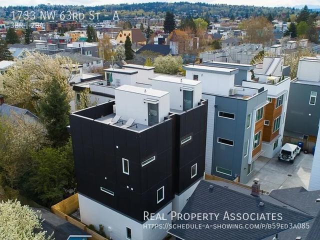 3 BR, 2 BA Apartment 1733 NW 63rd St, Seattle, WA 98107