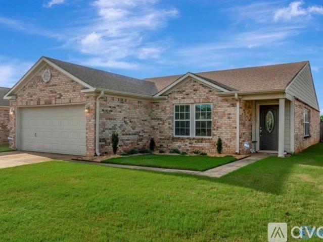 3 BR, 2 BA Apartment 177 Harold Murphy Dr, Madison, AL 35756