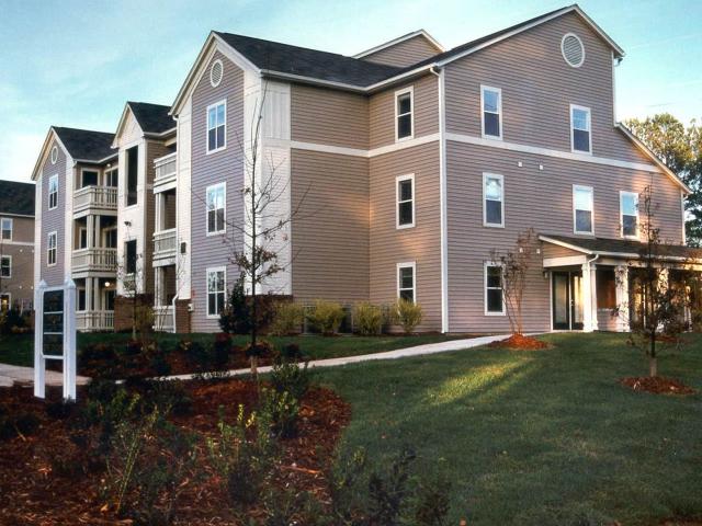 3 BR, 2 BA Apartment 1749 Dobbins Drive Suite 1B Unit 5G, Chapel Hill, NC 27514