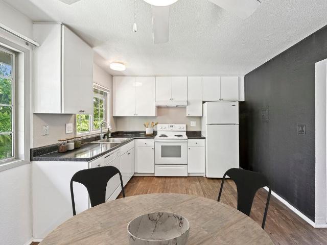 3 BR, 2 BA Apartment 1765 Santa Ana Avenue Unit 00S 102, Costa Mesa, CA 92627