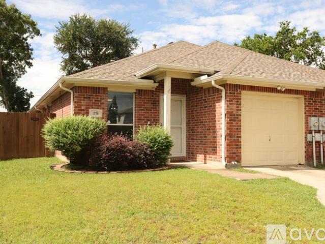 3 BR, 2 BA Apartment 1776 Lago Vista, Little Elm, TX 75068