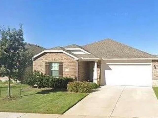 3 BR, 2 BA Apartment 1800 Abby Crk Dr, Little Elm, TX 75068