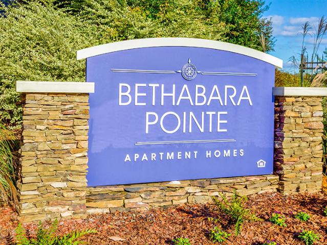 3 BR, 2 BA Apartment 1800 Bethabara Pointe Cir Unit 011909, Winston Salem, NC 27106