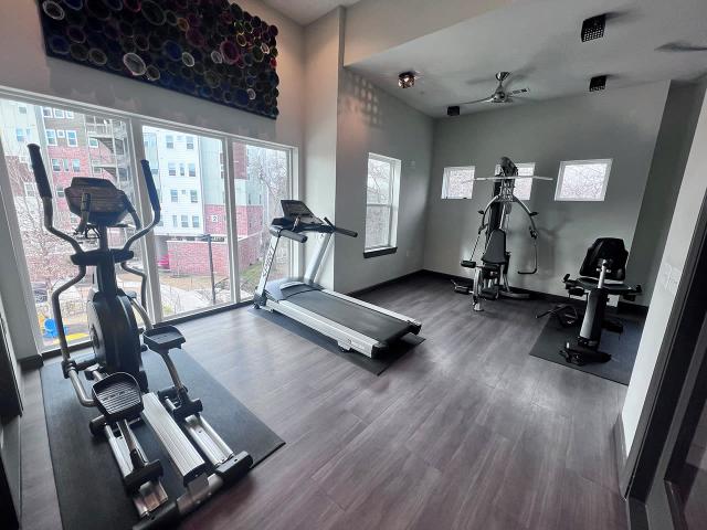 3 BR, 2 BA Apartment 1800 S IH 35 SVRD Unit 2406, Austin, TX 78704