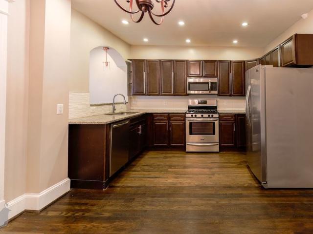 3 BR, 2 BA Apartment 1802 14th St SE, Washington, DC 20020