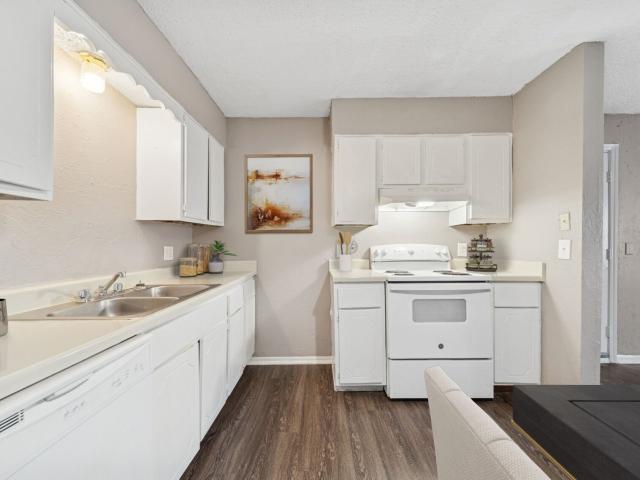3 BR, 2 BA Apartment 1803 East Remington Street Unit 4, Shawnee, OK 74801