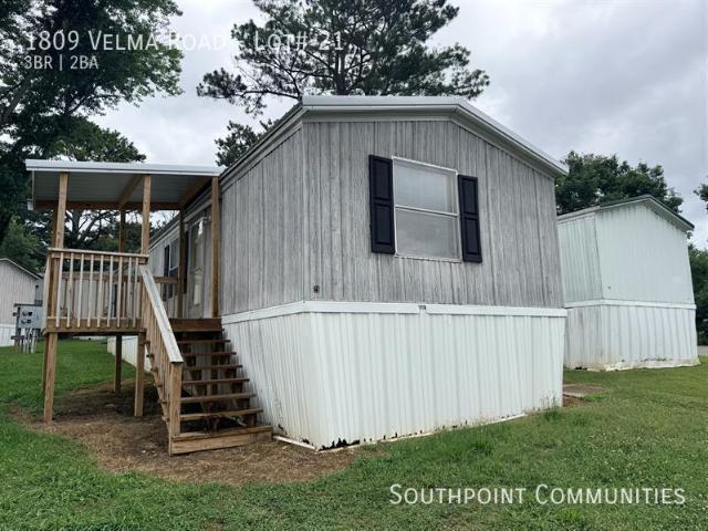 3 BR, 2 BA Apartment 1809 Velma Road, Athens, TN 37303