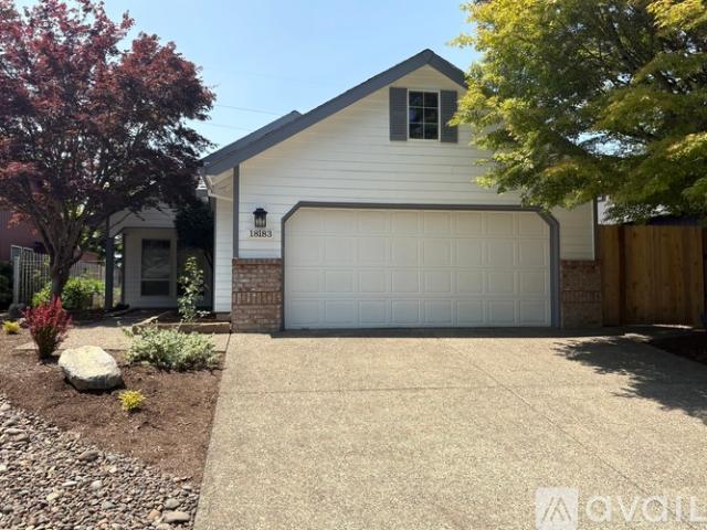 3 BR, 2 BA Apartment 18183 Southwest 135th Terrace, Tualatin, OR 97062