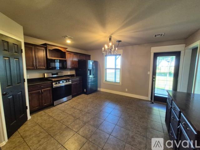 3 BR, 2 BA Apartment 18202 East 43rd Street, Tulsa, OK 74134