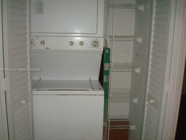 3 BR, 2 BA Apartment 18230 Mediterranean Boulevard, Hialeah, FL 33015