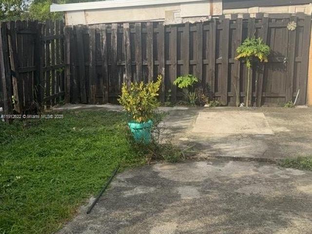 3 BR, 2 BA Apartment 18240 Northwest 41st Place, Miami Gardens, FL 33055