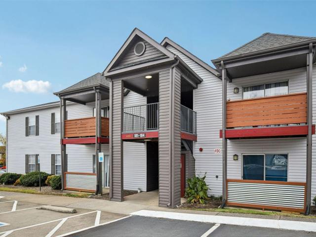 3 BR, 2 BA Apartment 1830 Spring Branch Road Unit 204, Madison, TN 37115