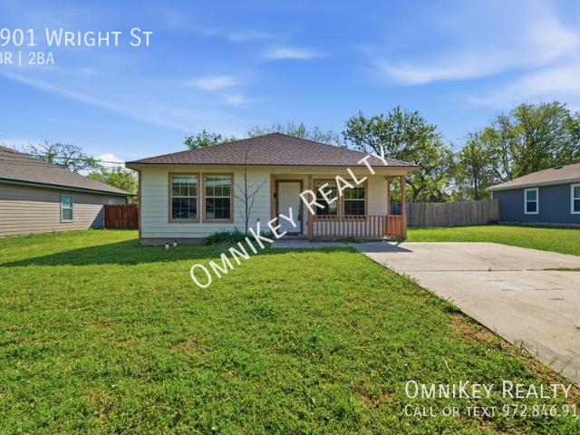 3 BR, 2 BA Apartment 1901 Wright St, Greenville, TX 75401