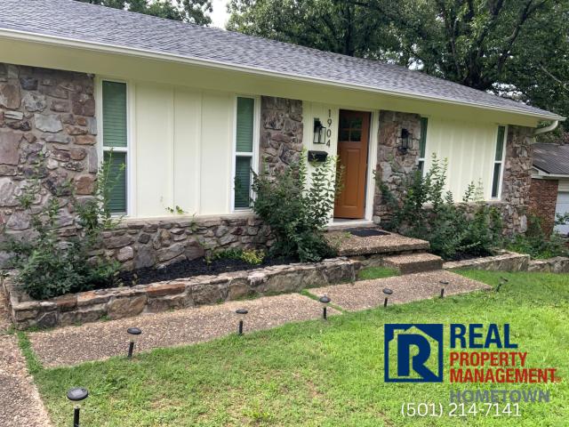 3 BR, 2 BA Apartment 1904 Alberta Dr, Little Rock, AR 72227