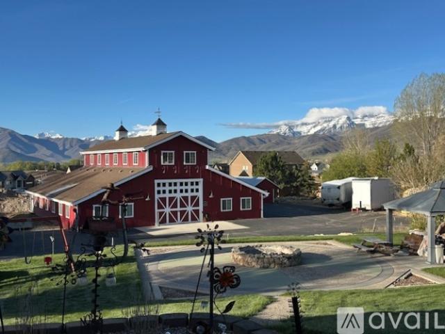 3 BR, 2 BA Apartment 190 E Main St, Unit 1, Midway, UT 84049