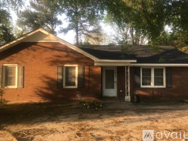 3 BR, 2 BA Apartment 1910 N John Ct, Goldsboro, NC 27530