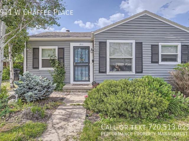 3 BR, 2 BA Apartment 1911 W Chaffee Place, Denver, CO 80211