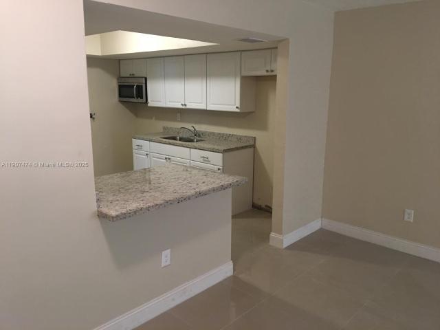 3 BR, 2 BA Apartment 19134 Northwest 2nd Court, Miami Gardens, FL 33169