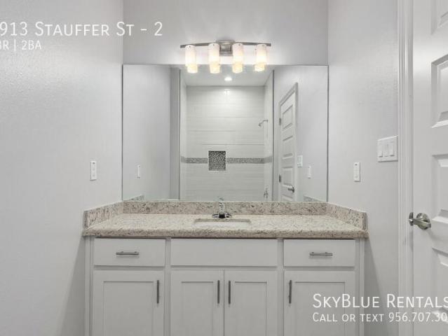 3 BR, 2 BA Apartment 1913 Stauffer St, Weslaco, TX 78596