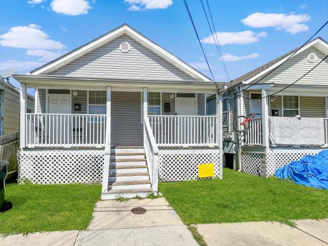 3 BR, 2 BA Apartment 1916 Eagle Street 1, New Orleans, LA 70118