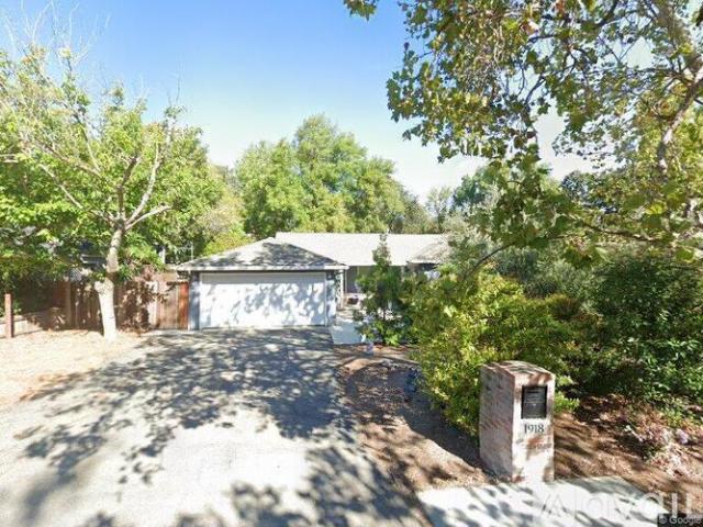 3 BR, 2 BA Apartment 1918 Newell Ave, Walnut Creek, CA 94595