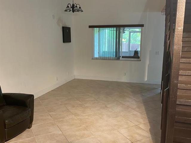3 BR, 2 BA Apartment 191 Northeast 6th Court, Dania Beach, FL 33004