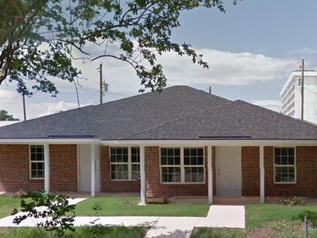 3 BR, 2 BA Apartment 1928 Alston St Shreveport, LA 71101