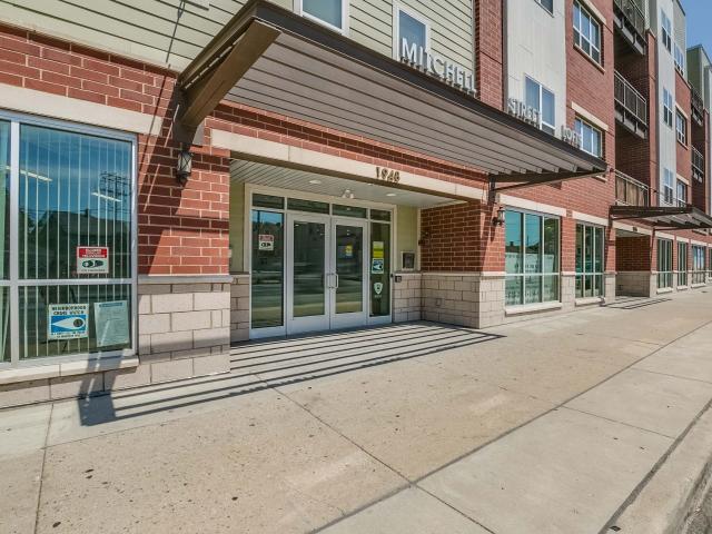 3 BR, 2 BA Apartment 1948 W Mitchell Street, Milwaukee, WI 53204