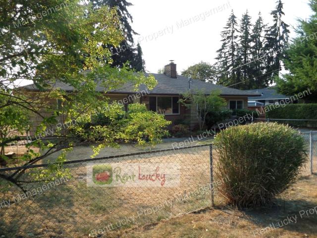 3 BR, 2 BA Apartment 19541 3rd Ave S, Des Moines, WA 98148