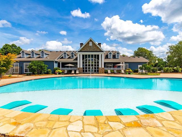 3 BR, 2 BA Apartment 19707 US Highway 280 E Unit 2016, Smiths Station, AL 36877