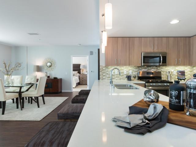 3 BR, 2 BA Apartment 19700 Vallco Pkwy #180 Unit 213, Cupertino, CA 95014
