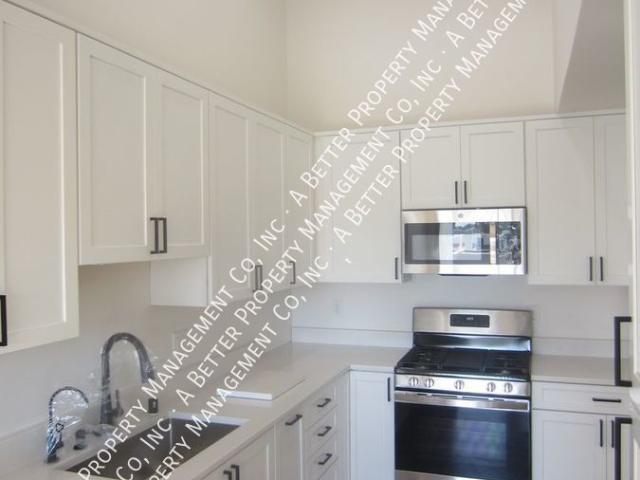 3 BR, 2 BA Apartment 1970 San Bruno, Newport Beach, CA 92660