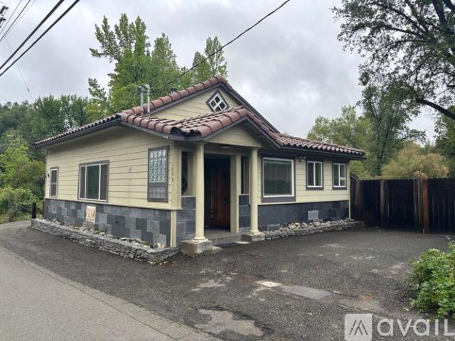 3 BR, 2 BA Apartment 1989 Smith Flat Rd, Placerville, CA 95667