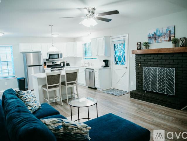 3 BR, 2 BA Apartment 19 Del Tara Dr, Jacksonville, AR 72076