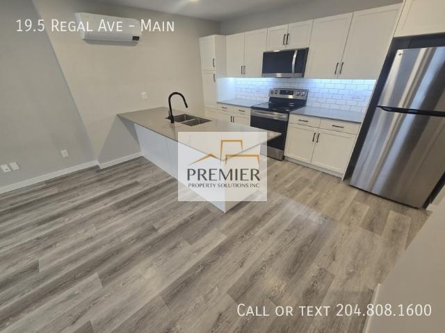 3 BR, 2 BA Apartment 19.5 Regal Ave, Winnipeg, MB R2M 0P1