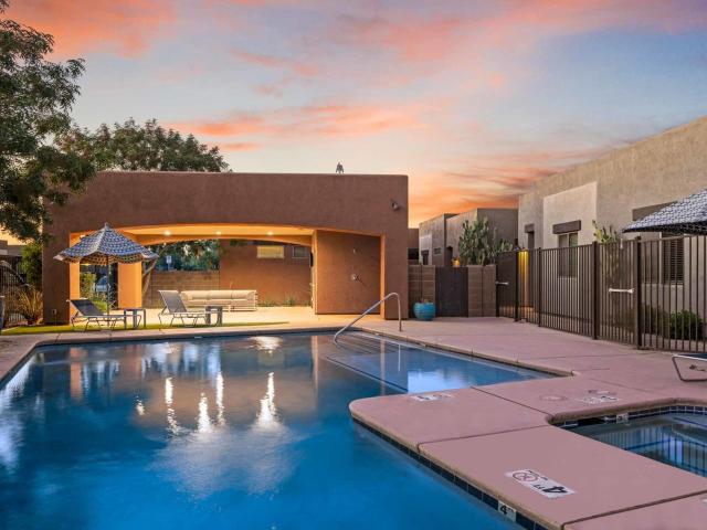 3 BR, 2 BA Apartment 1000 West River Road Unit 26, Tucson, AZ 85704